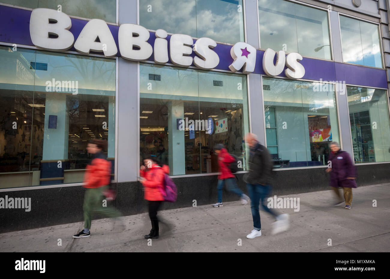 Babies r us hi-res stock photography and images - Alamy