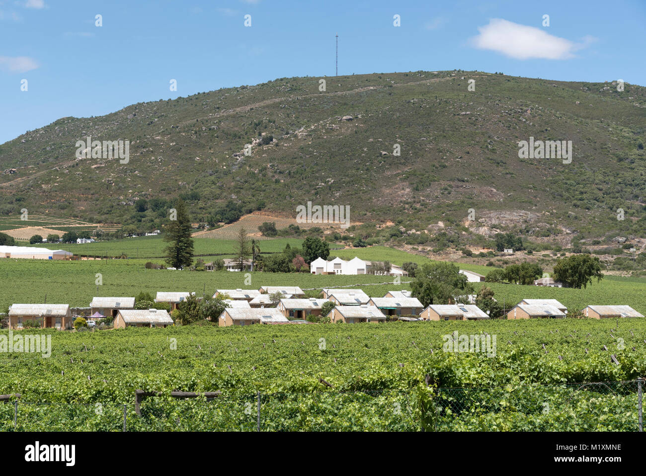 Workers cottages homes houses hi-res stock photography and images - Alamy