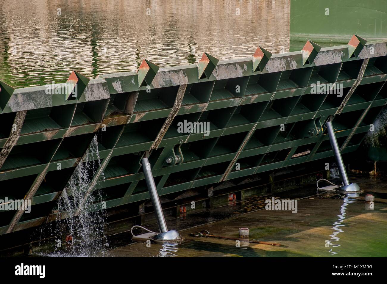 Bulkhead bulkheads hi-res stock photography and images - Alamy