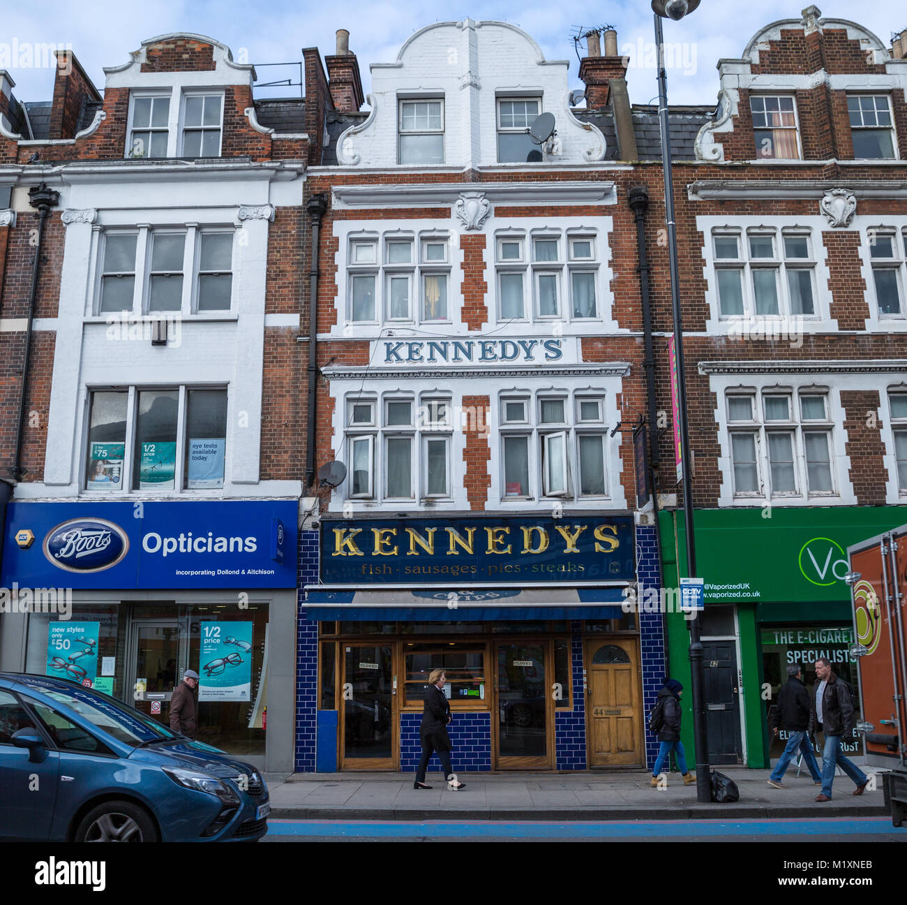 Kennedys Fish & Chip shop Tooting Stock Photo - Alamy
