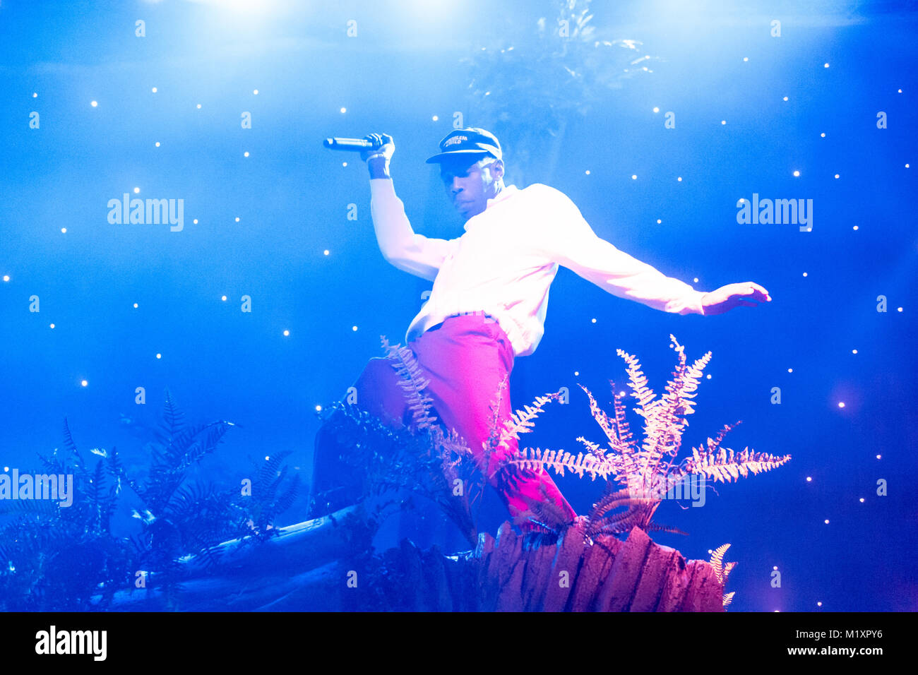 African american boy golf hi-res stock photography and images - Alamy