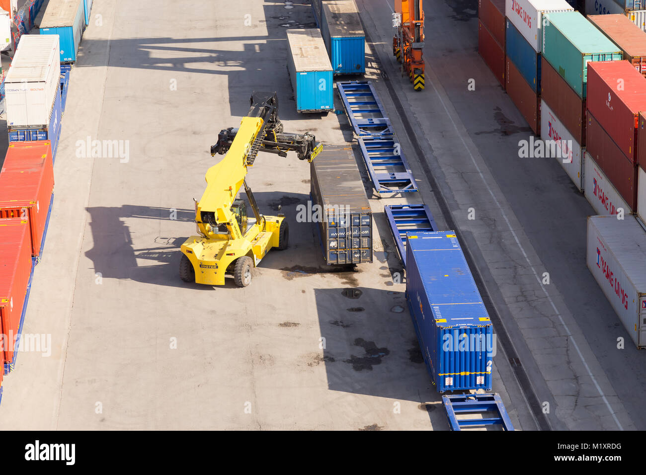 Haydarpasa container terminal from water hi-res stock photography and ...