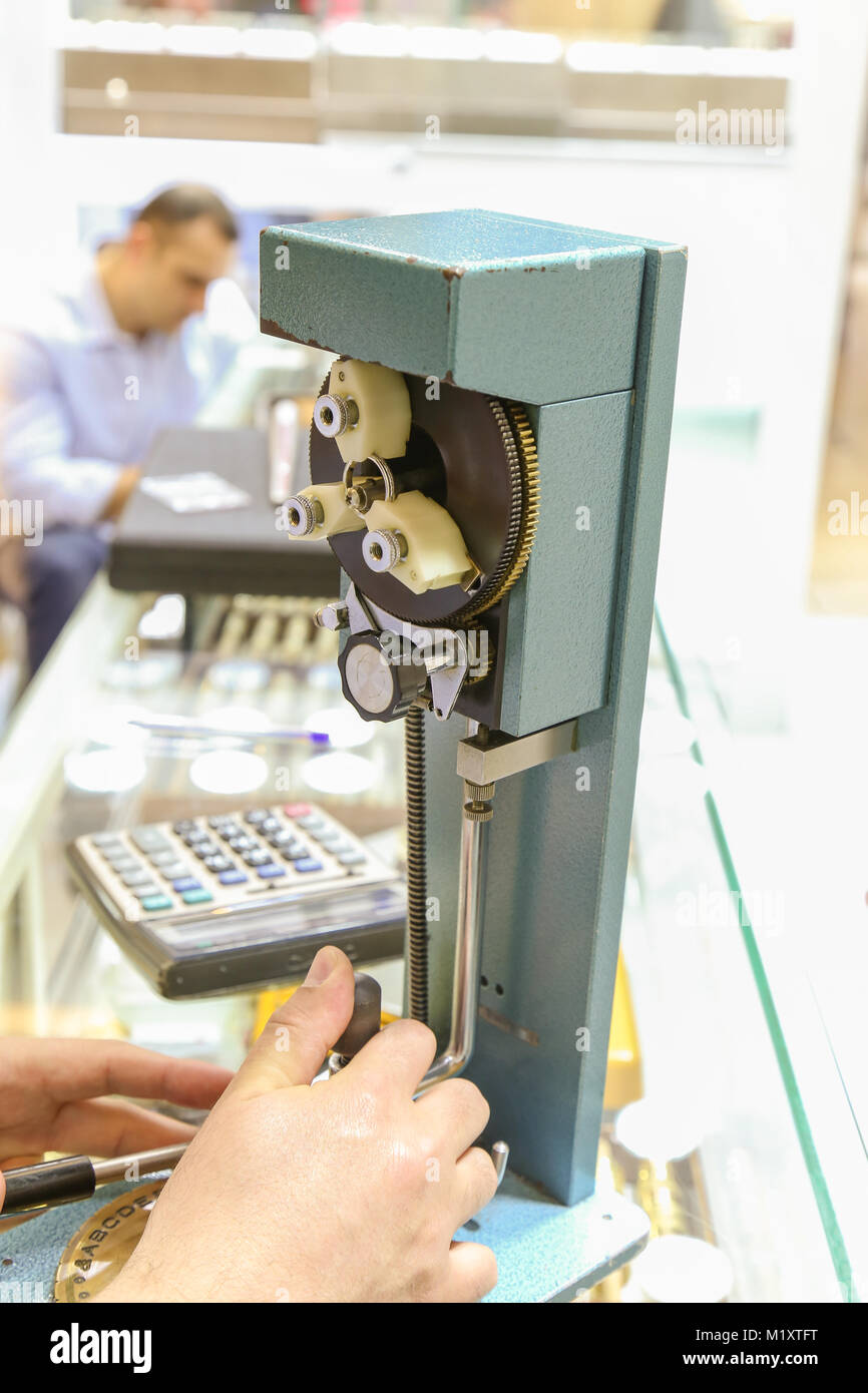 Gravograph hi-res stock photography and images - Alamy