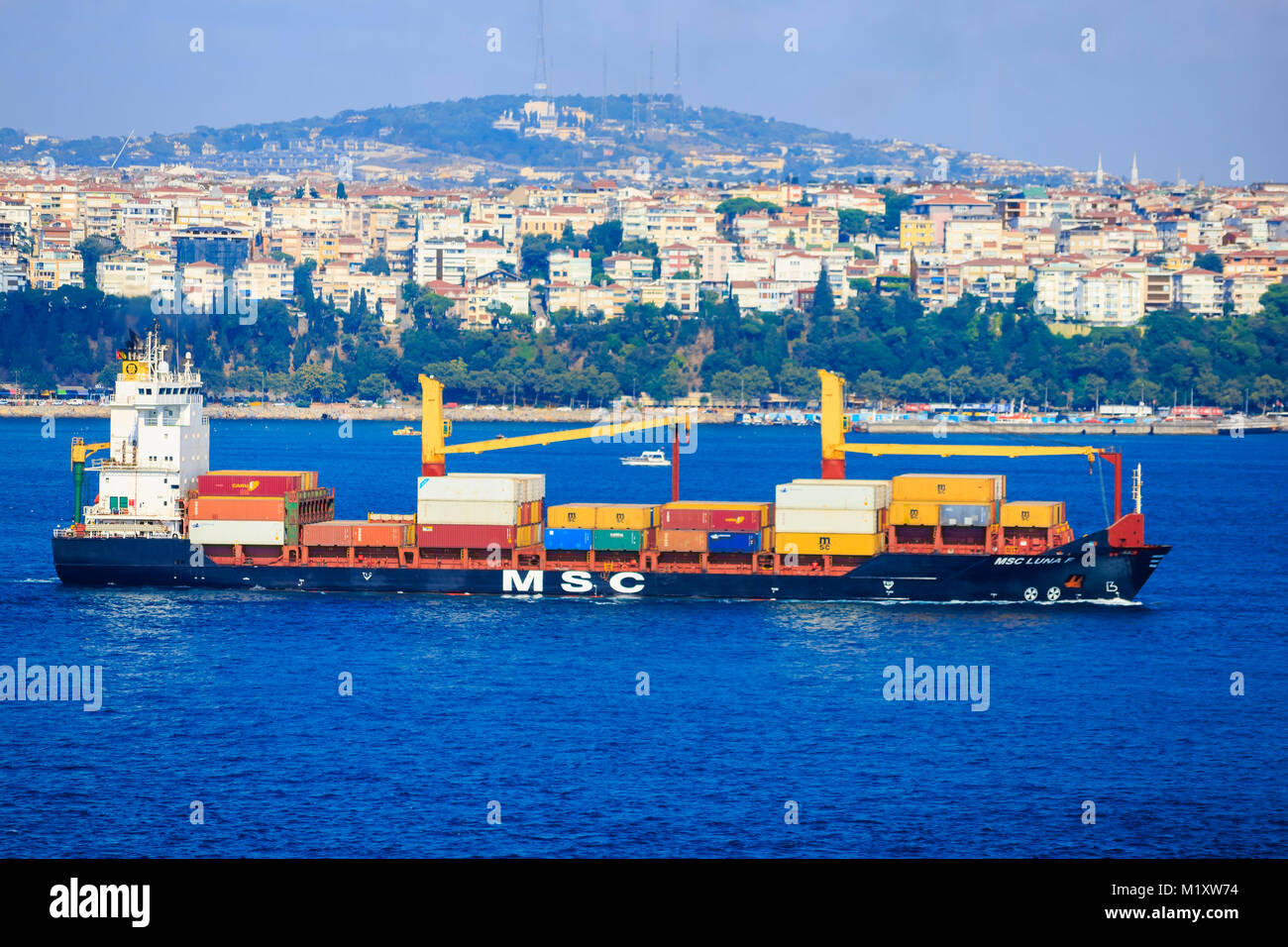 Big shipping tanker passing hi-res stock photography and images - Alamy