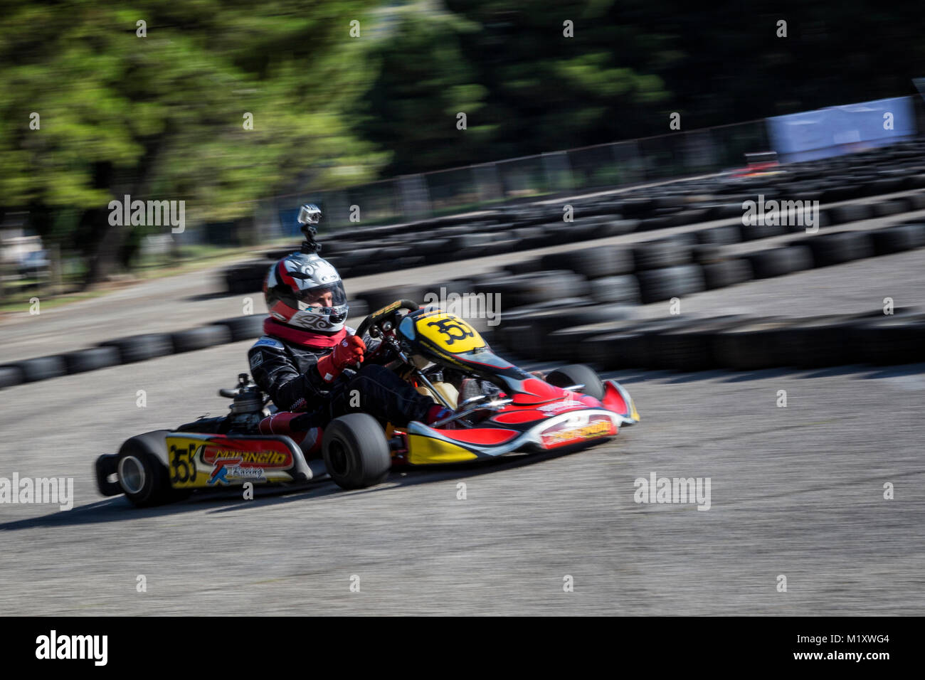 Kart racing hi-res stock photography and images - Alamy