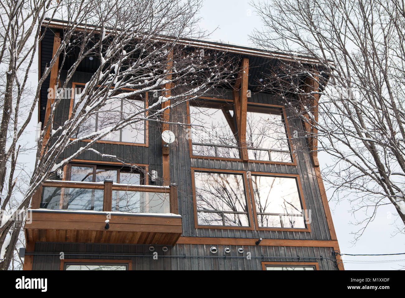 Modern Japanese Architecture, Niseko, Hokkaido, japan Stock Photo - Alamy