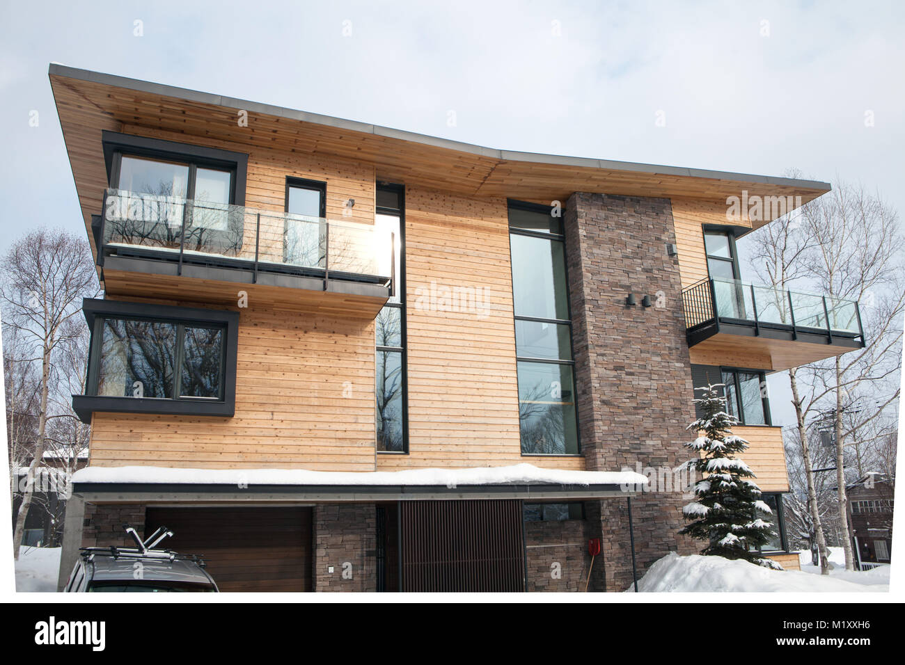 Modern Japanese Architecture, Niseko, Hokkaido, japan Stock Photo - Alamy