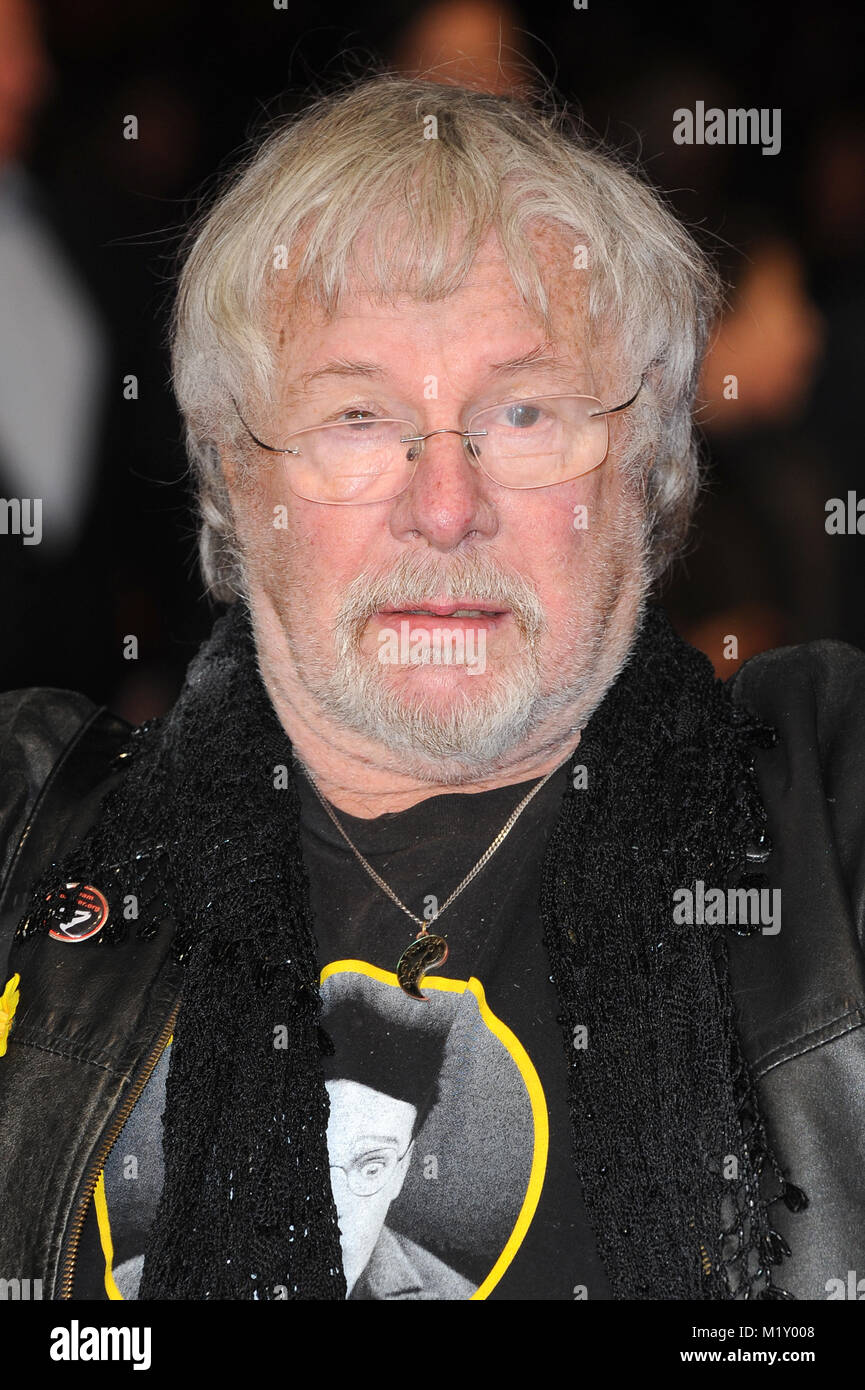 Bill oddie headshot hi-res stock photography and images - Alamy