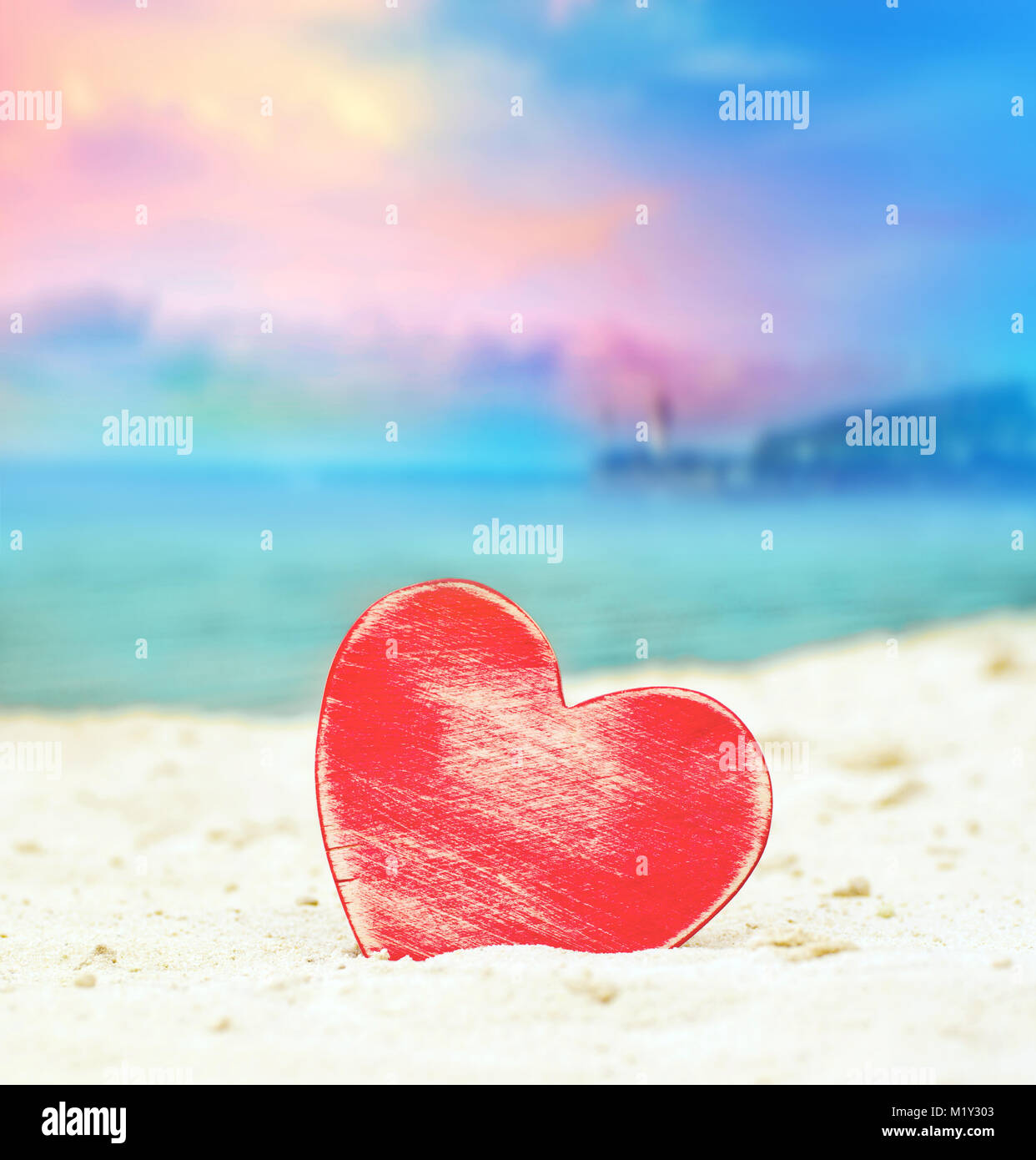 Nature heart summer hi-res stock photography and images - Alamy