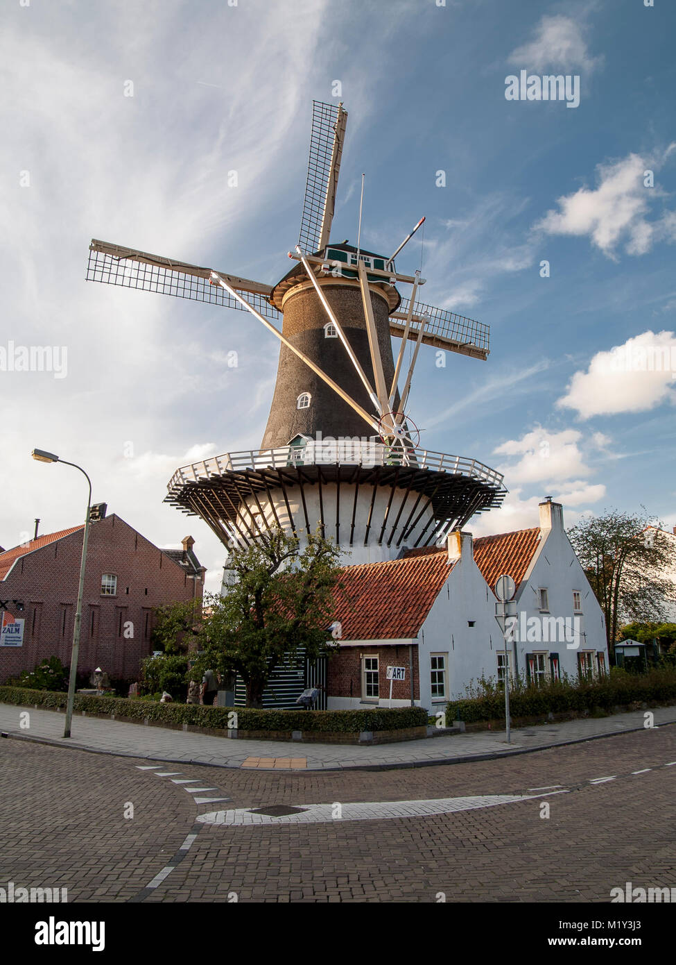 Historical Windmill, Korenmolen Windlust in Wassenaar, The Netherlands ...