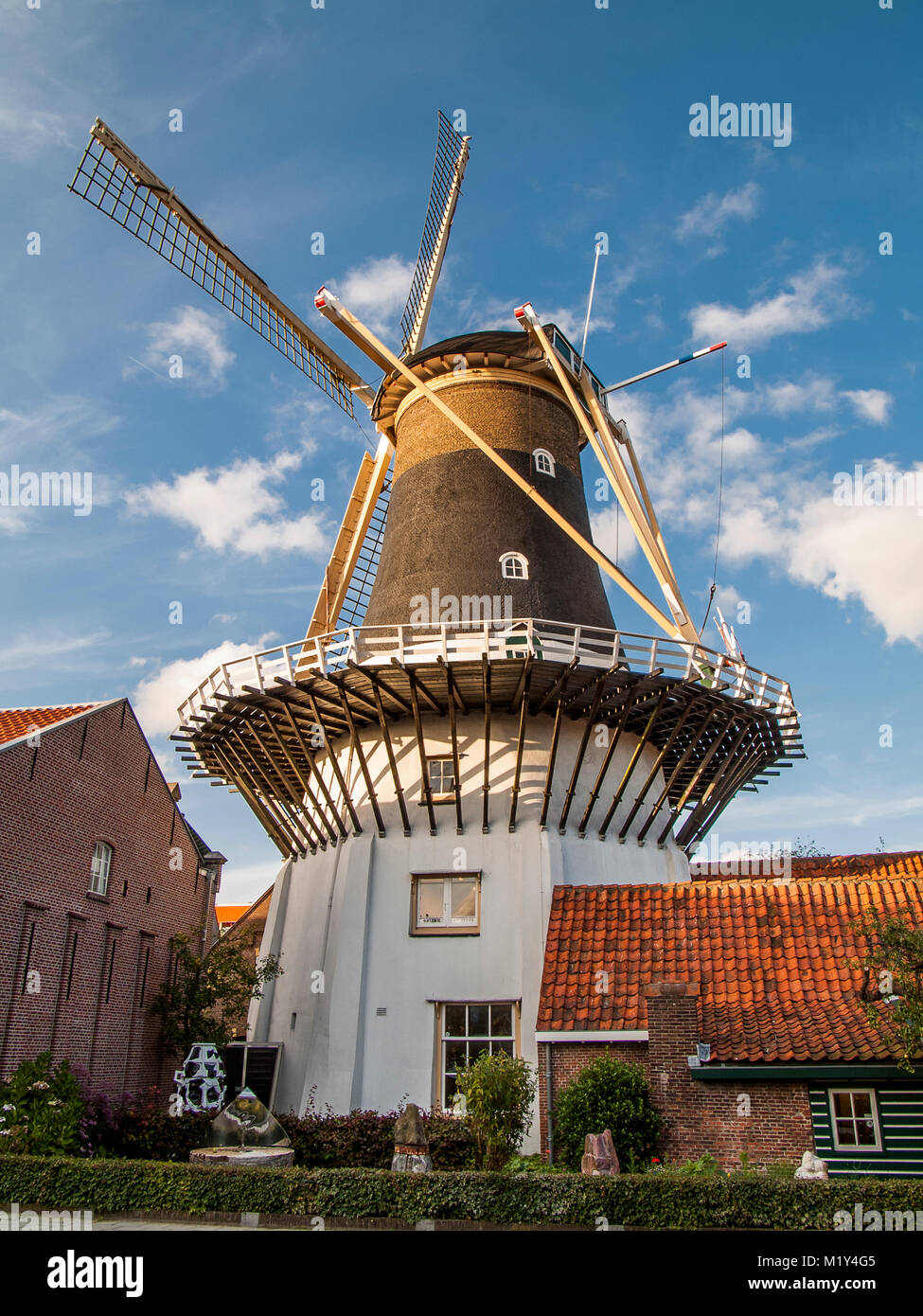 Historical Windmill, Korenmolen Windlust in Wassenaar, The Netherlands ...