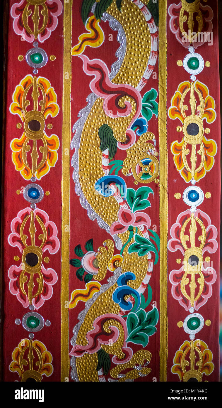 Paro, Bhutan. Decoration on Buddhist Temple Pillar Stock Photo - Alamy
