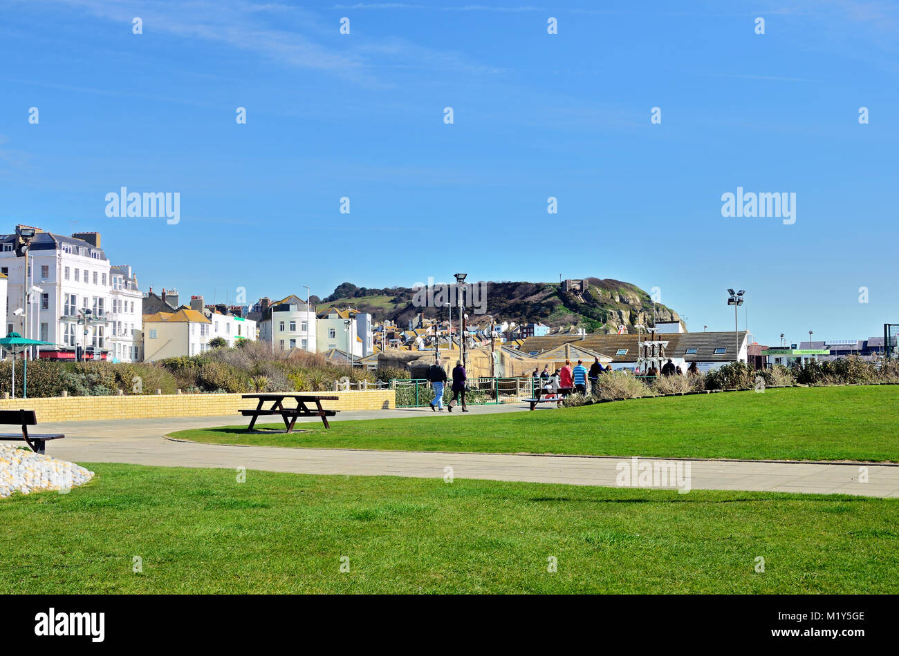 Sea front railway hi-res stock photography and images - Alamy