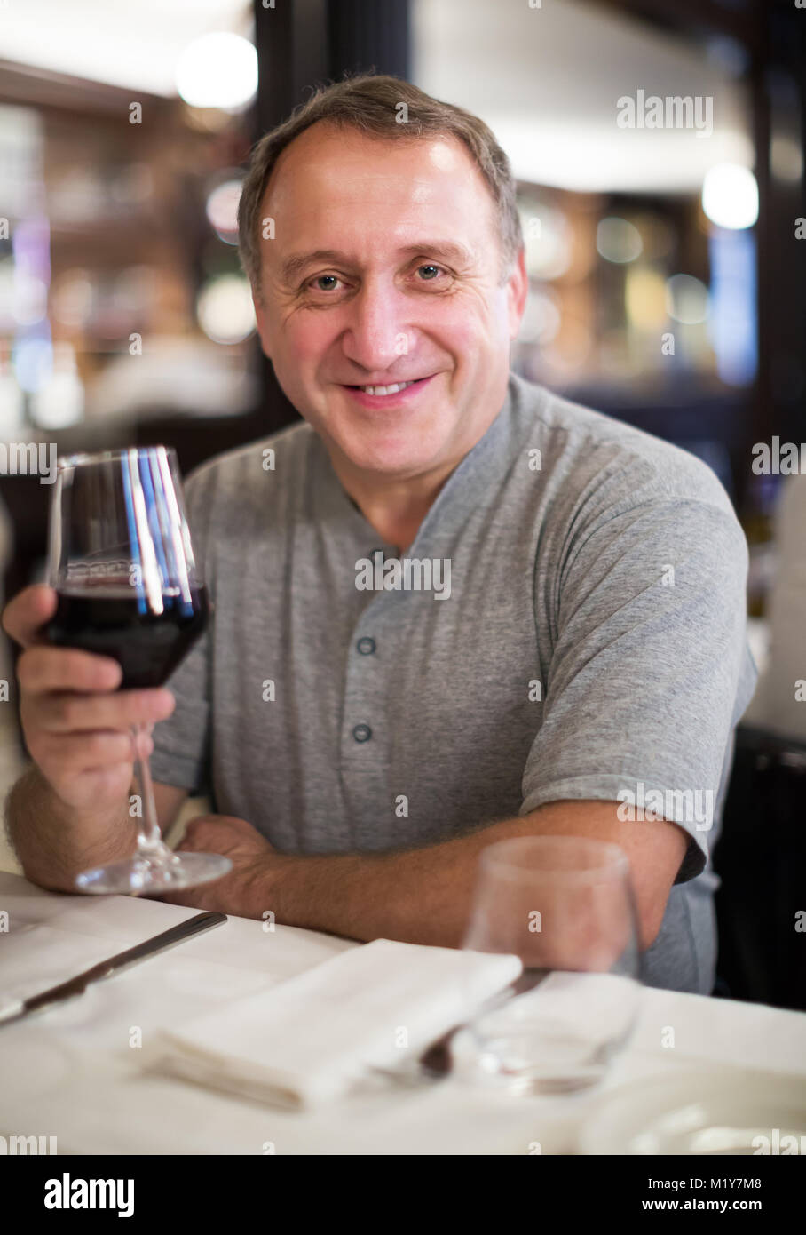 German diversity restaurant hi-res stock photography and images - Alamy