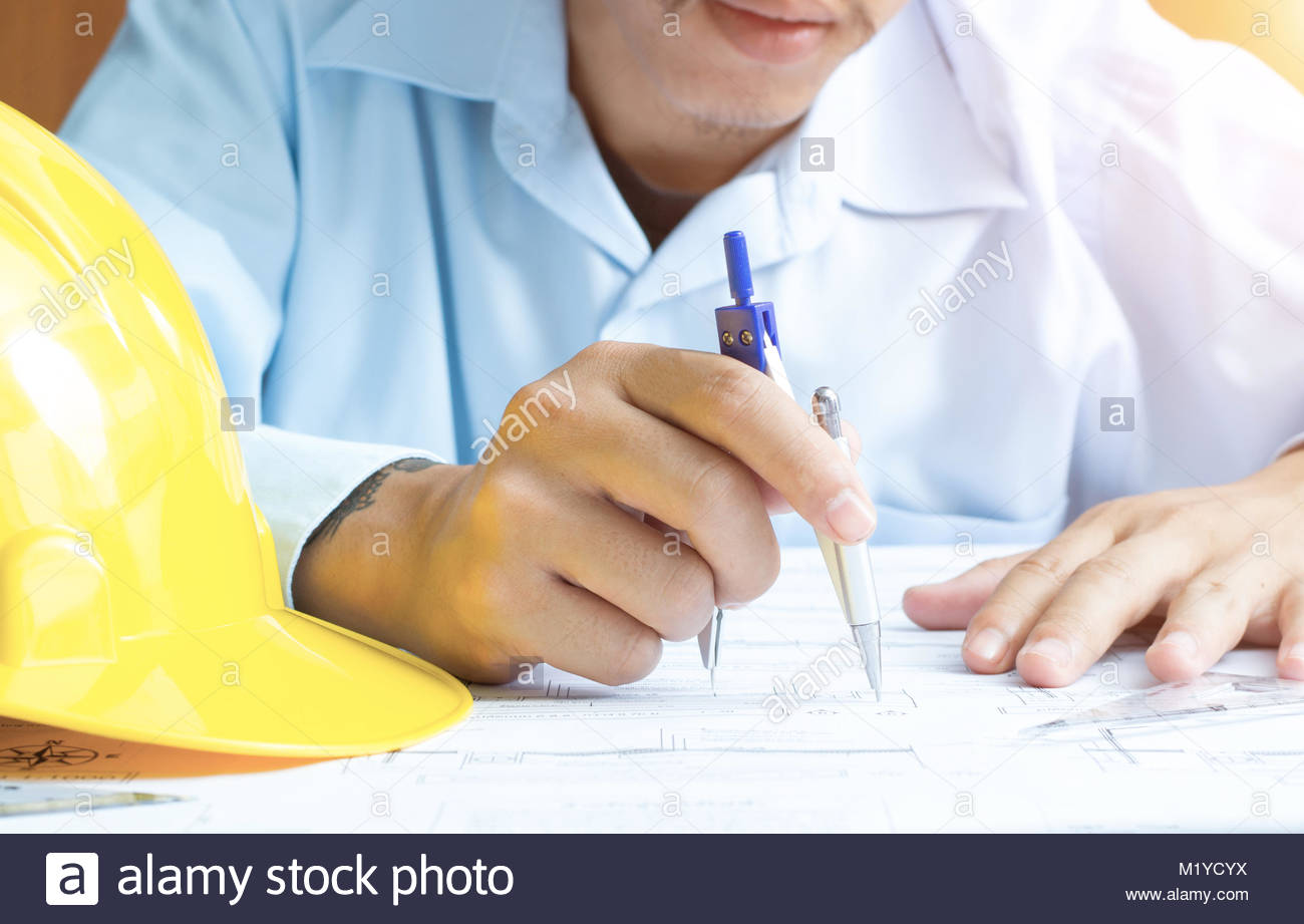 Civil Engineer Desk Stock Photos & Civil Engineer Desk Stock Images - Alamy