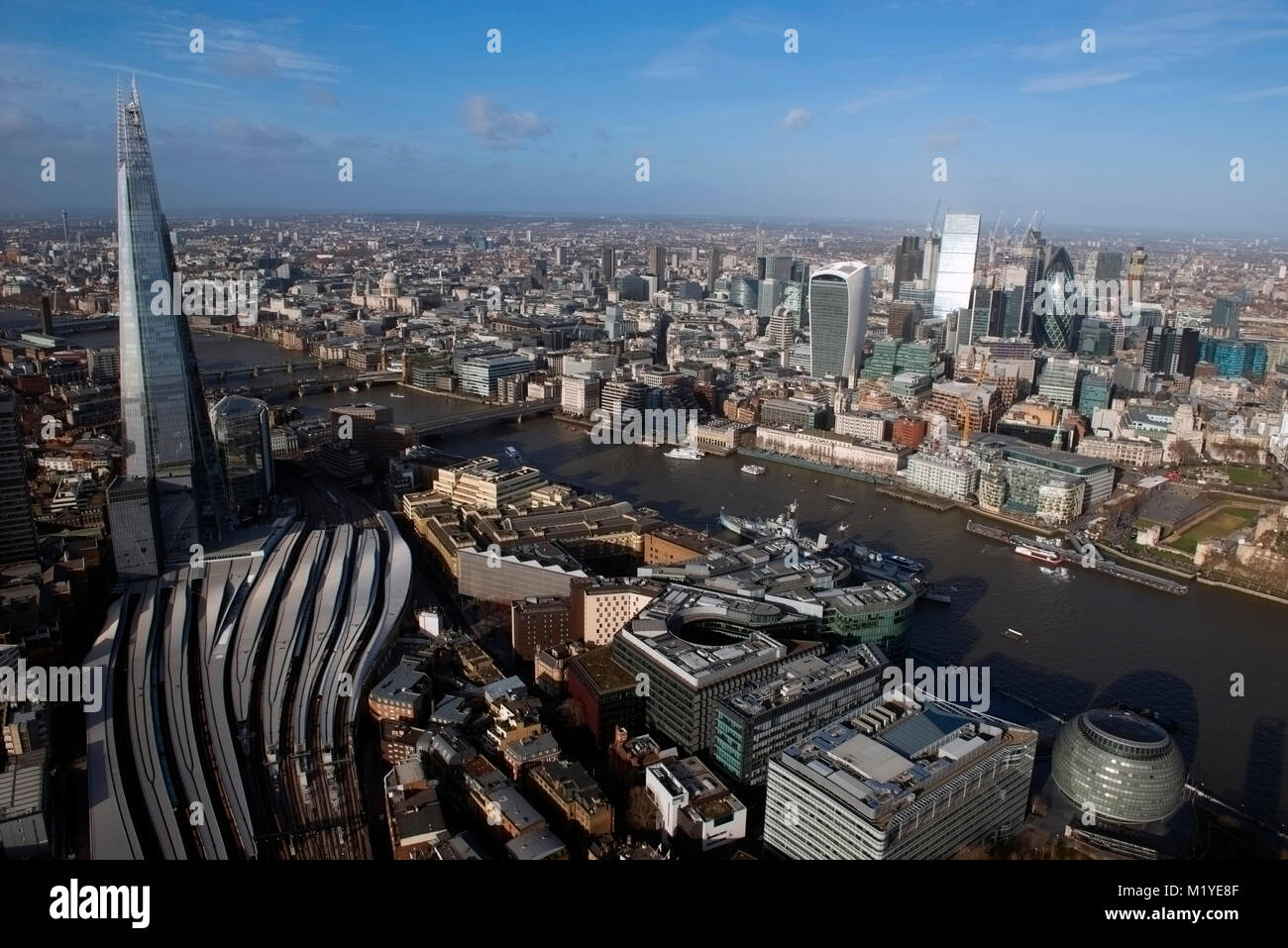 Aerial railway london river hi-res stock photography and images - Alamy