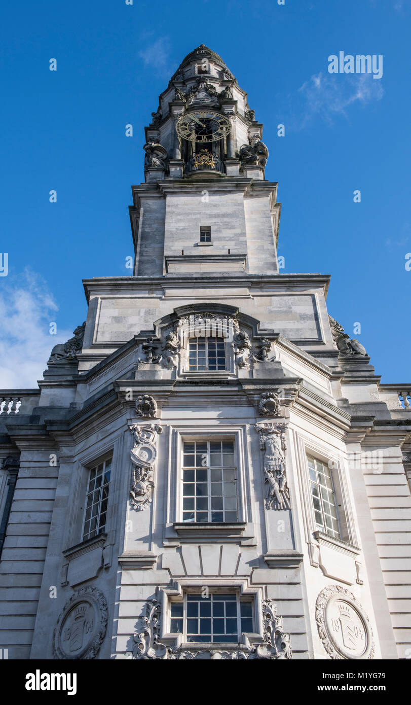 Looking up at the clock tower of Cardiff City Hall, Cardiff, Wales ...