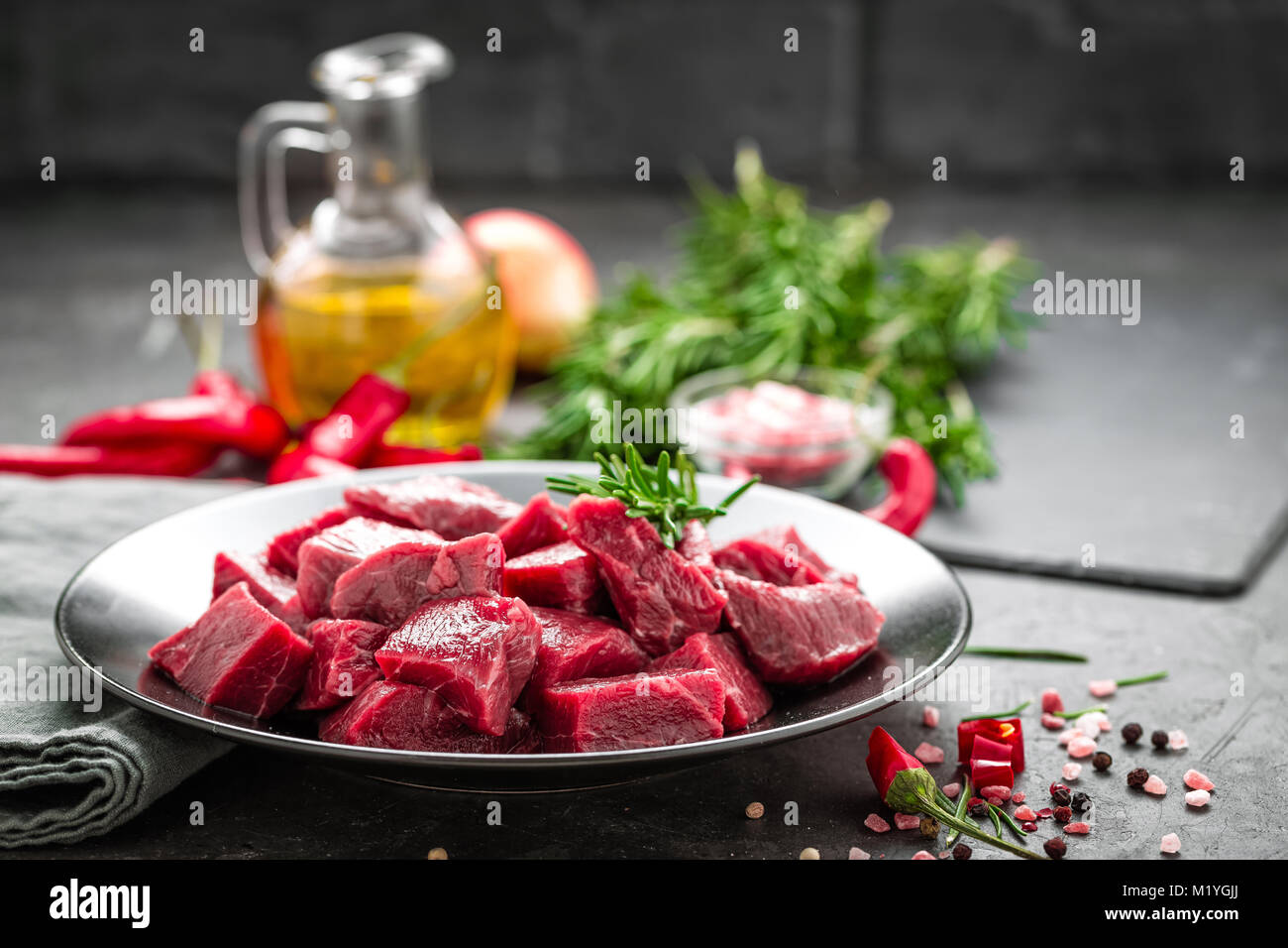 Plate sliced raw beef hi-res stock photography and images - Alamy