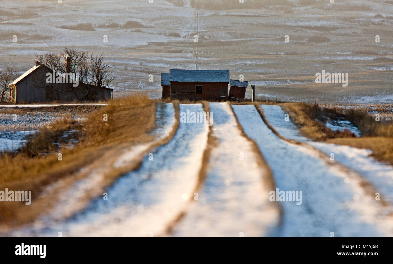 Saskatchewan winter sun hi-res stock photography and images - Alamy