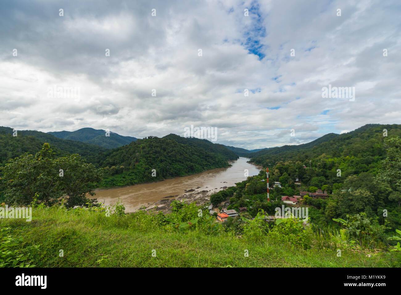 Salween river thailand myanmar border hi-res stock photography and ...