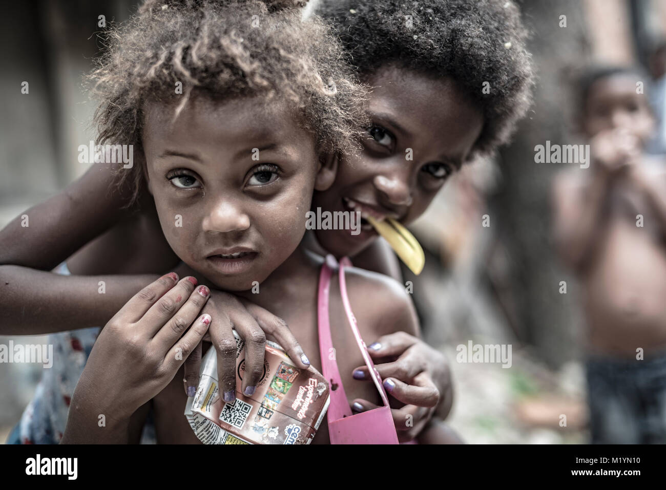 Rio de Janeiro favela people Stock Photo - Alamy