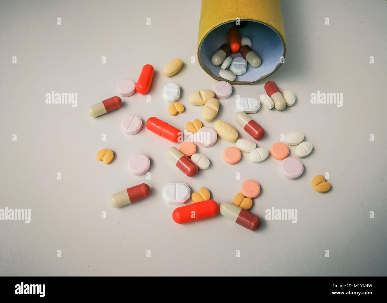 Vitamin tablets color red hi-res stock photography and images - Alamy