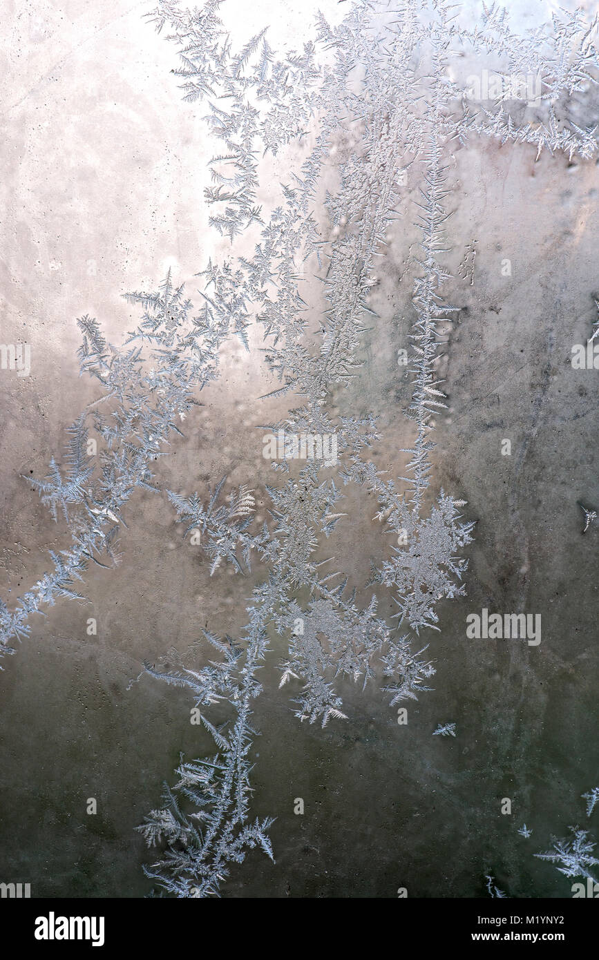 Condensation window frost hi-res stock photography and images - Alamy