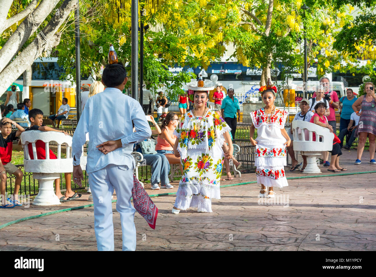Parque francisco canton rosado hi-res stock photography and images - Alamy
