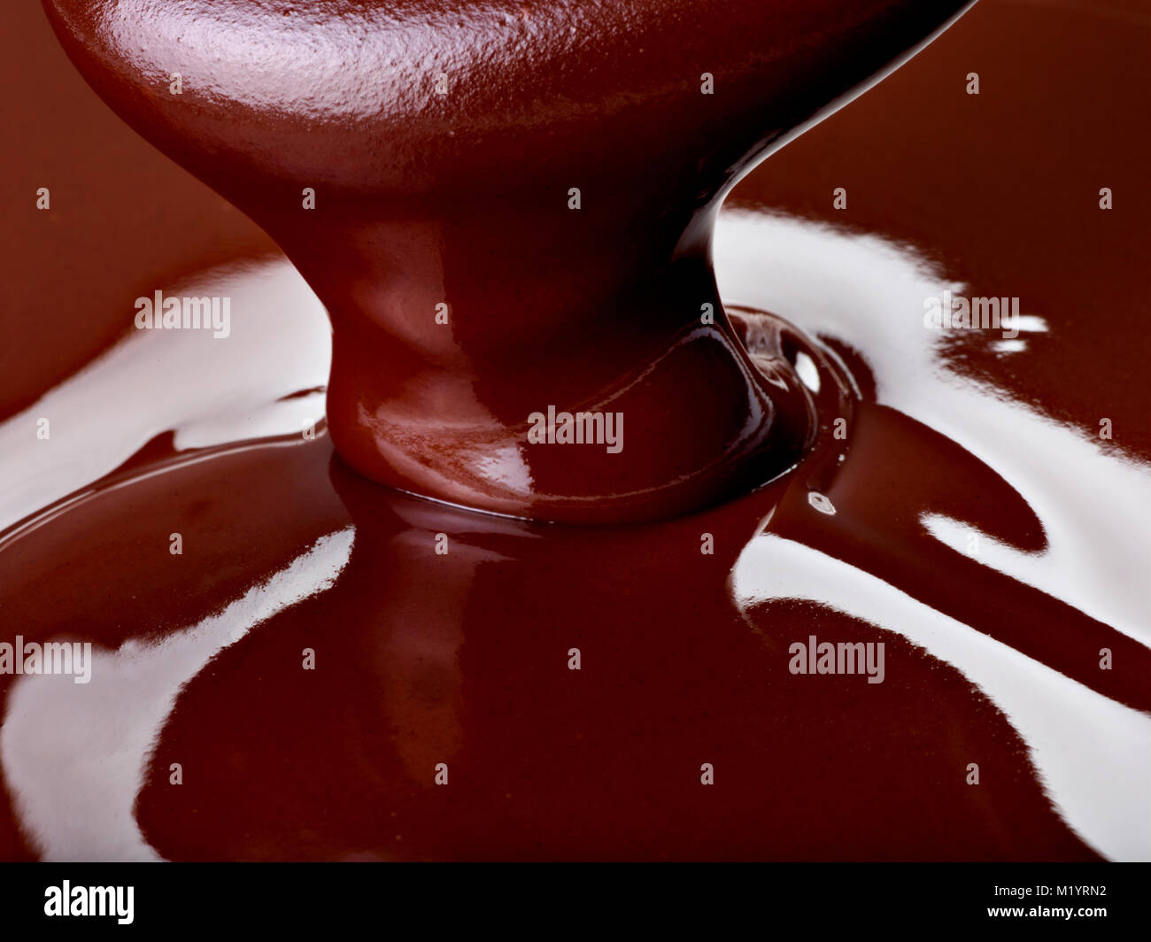 close up of chocolate syrup Stock Photo - Alamy