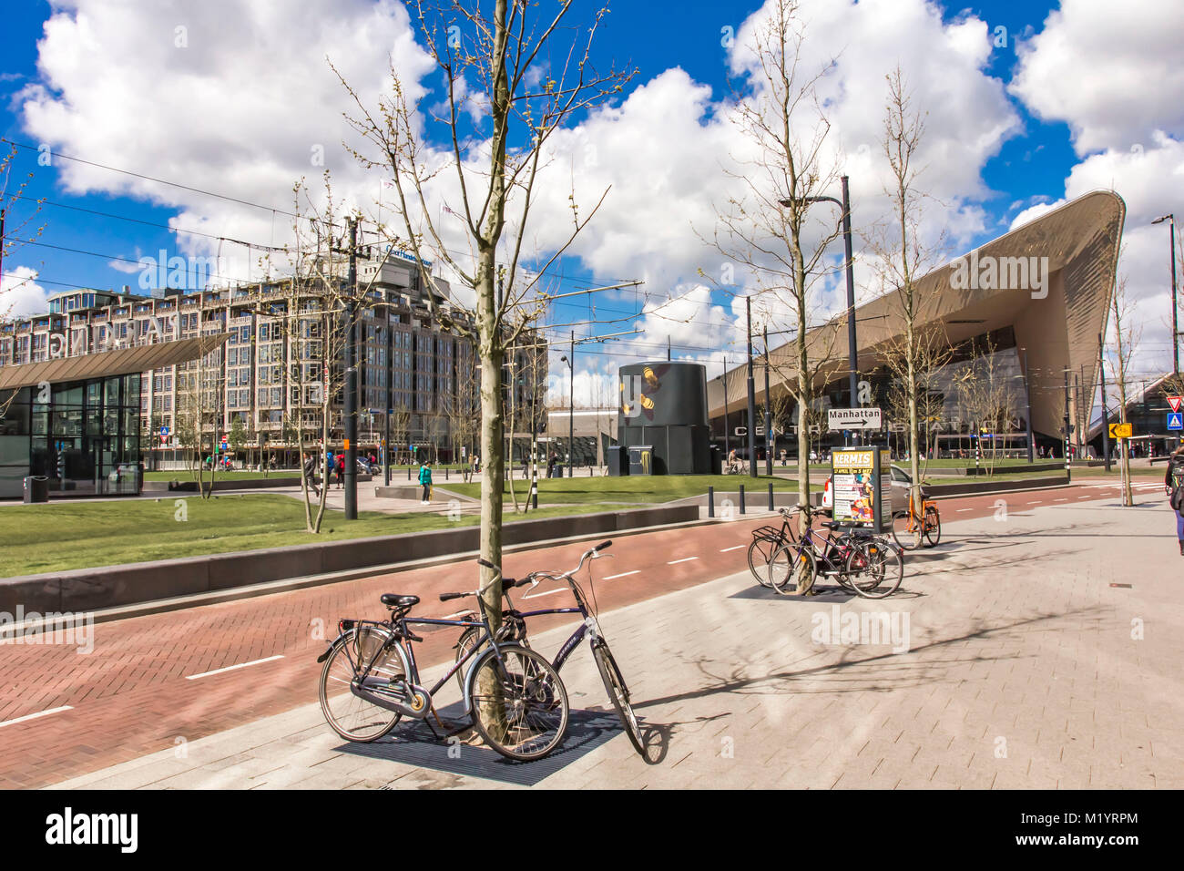 Central train station in Rotterdam, Netherlands Stock Photo - Alamy