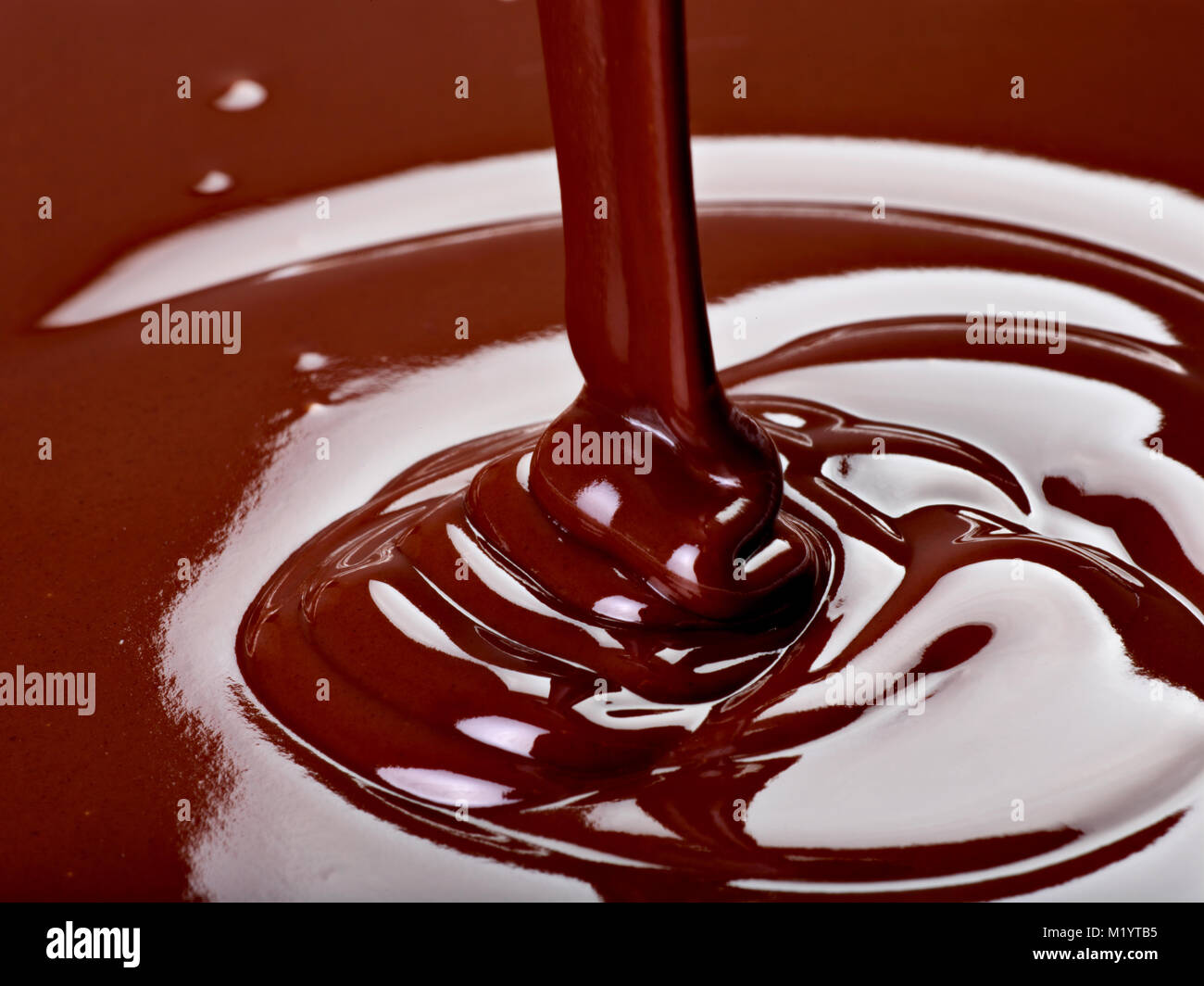 close up of chocolate syrup Stock Photo - Alamy