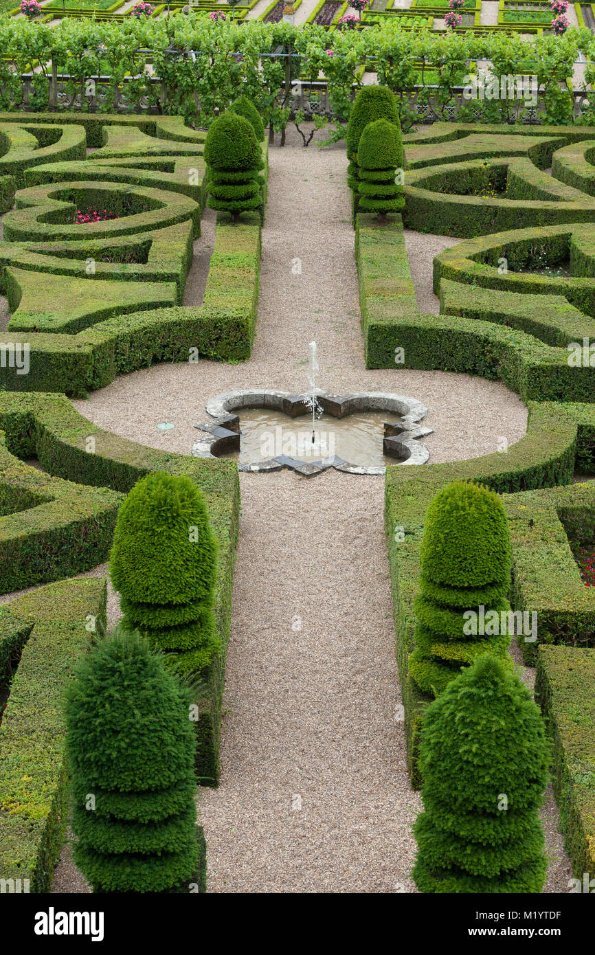 Splendid, decorative gardens at Villandry castle in France Stock Photo ...