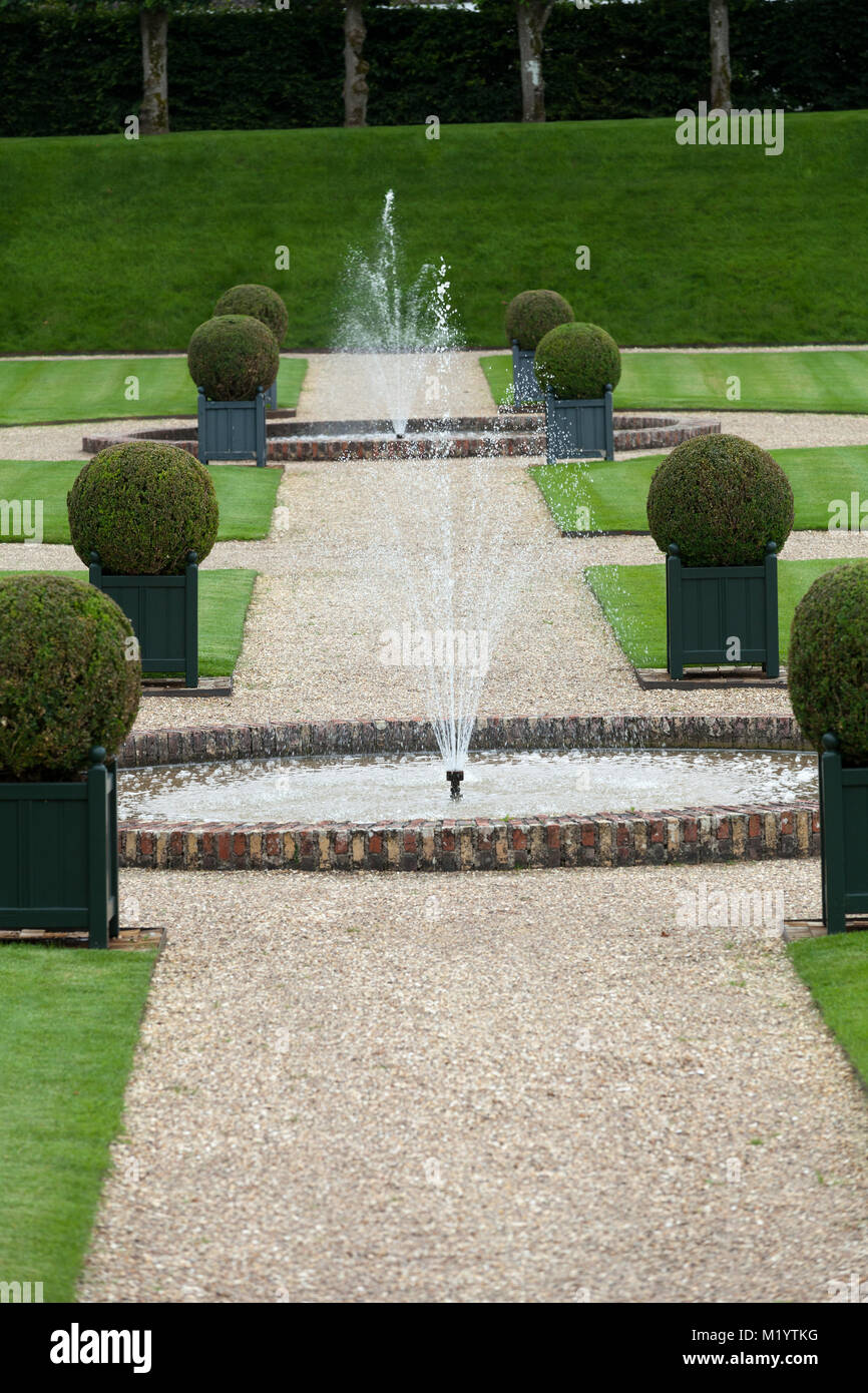 Splendid, decorative gardens at castles in France Stock Photo - Alamy