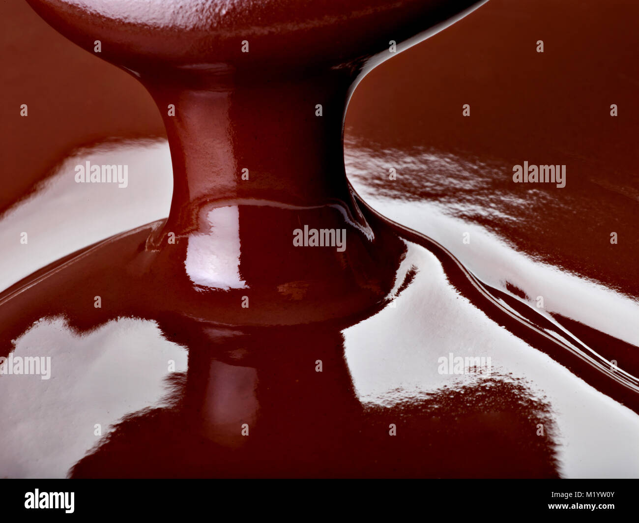 close up of chocolate syrup Stock Photo - Alamy
