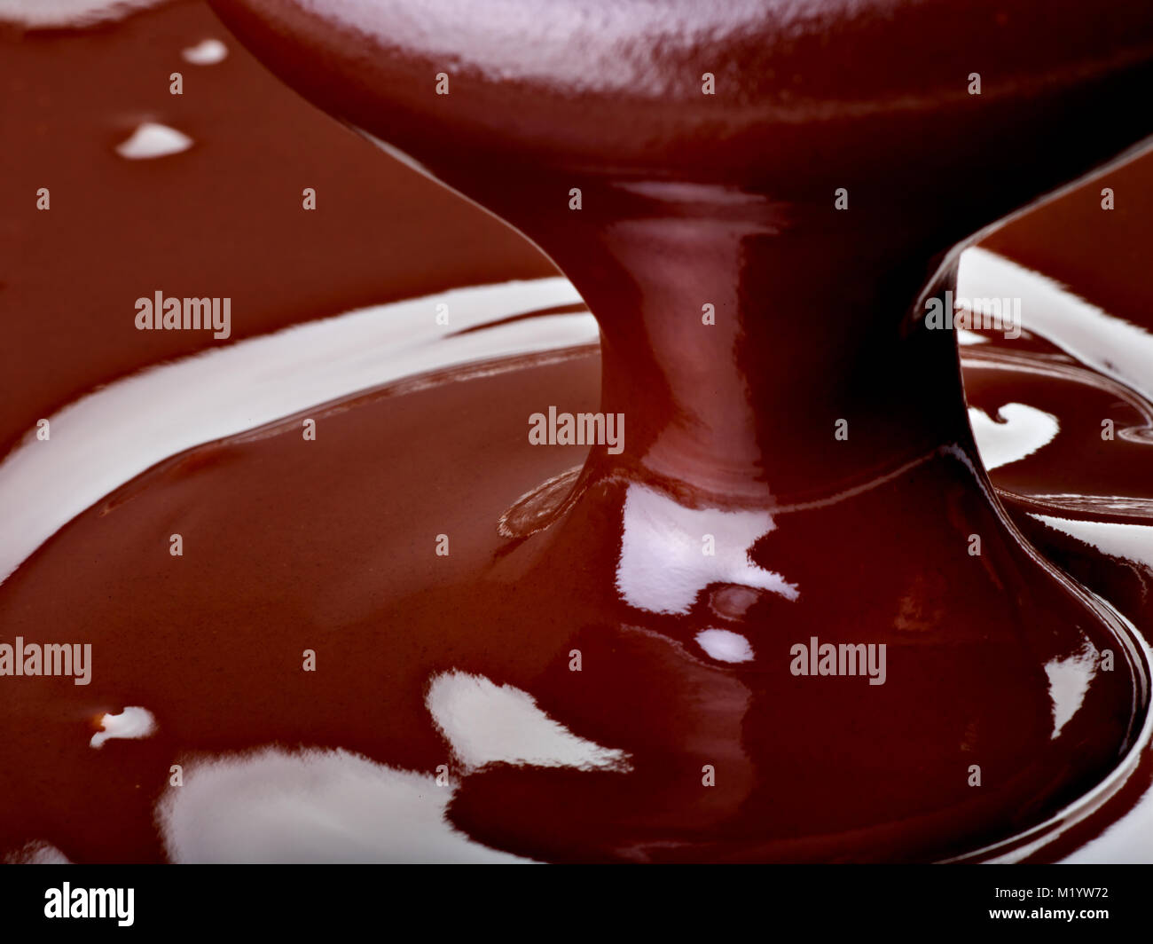 close up of chocolate syrup Stock Photo - Alamy