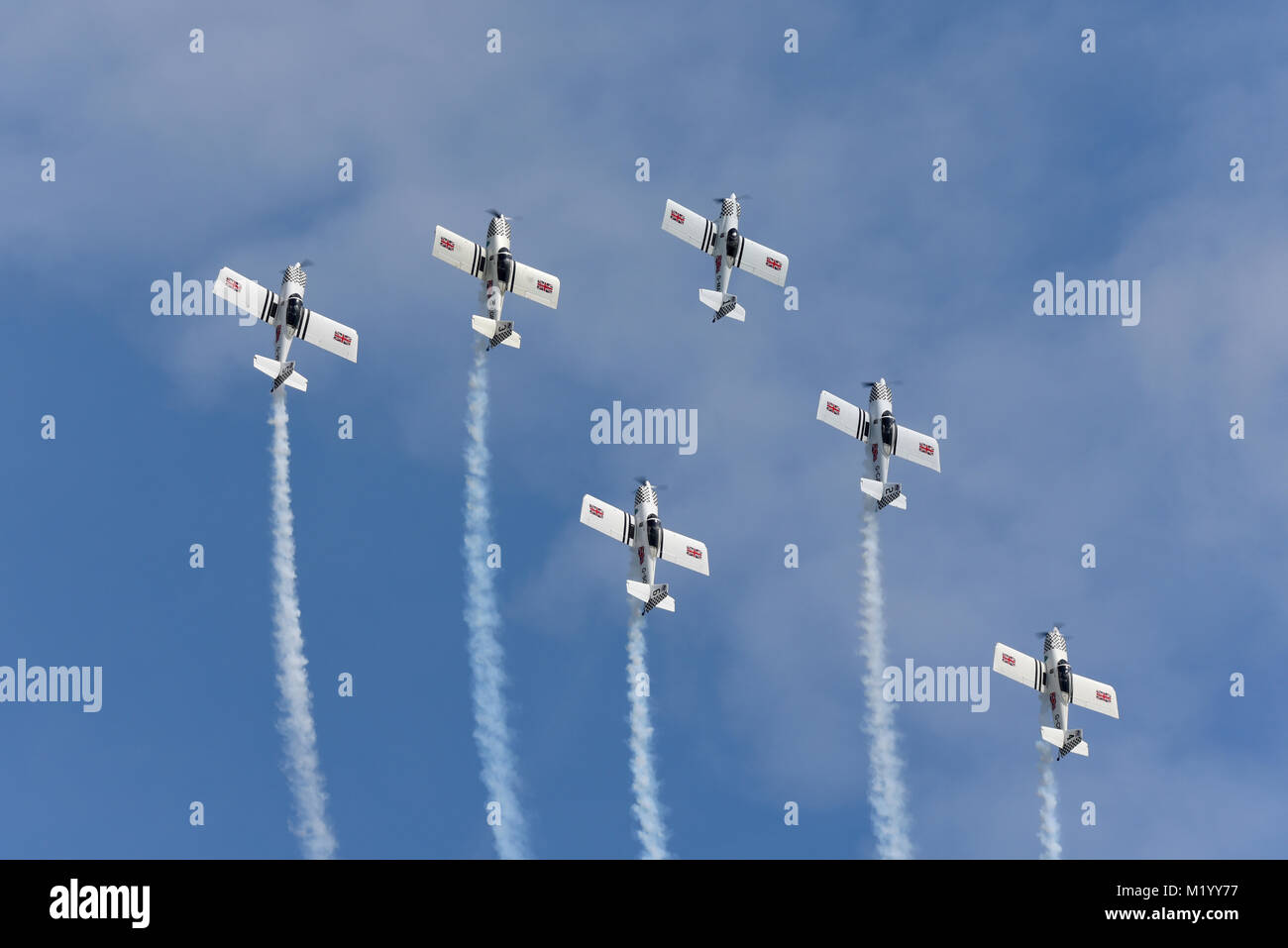 Team Raven formation aerobatic display team flying Van’s RV aircraft ...