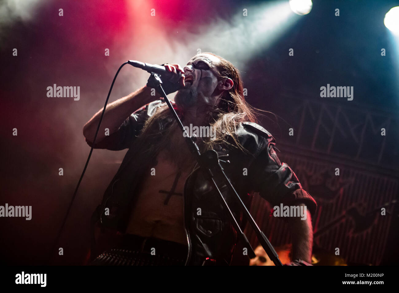 Hoest singer hi-res stock photography and images - Alamy