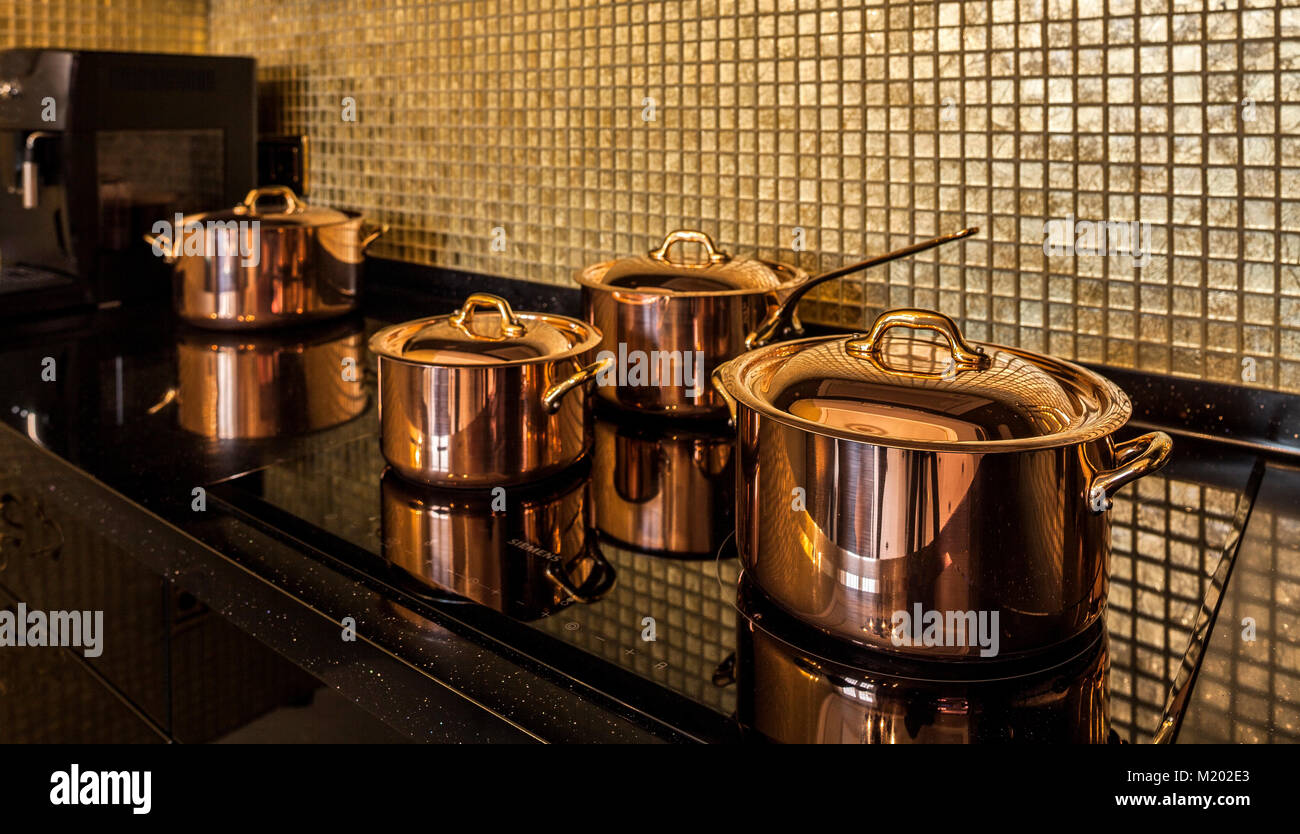 Copper utensils hi-res stock photography and images - Alamy