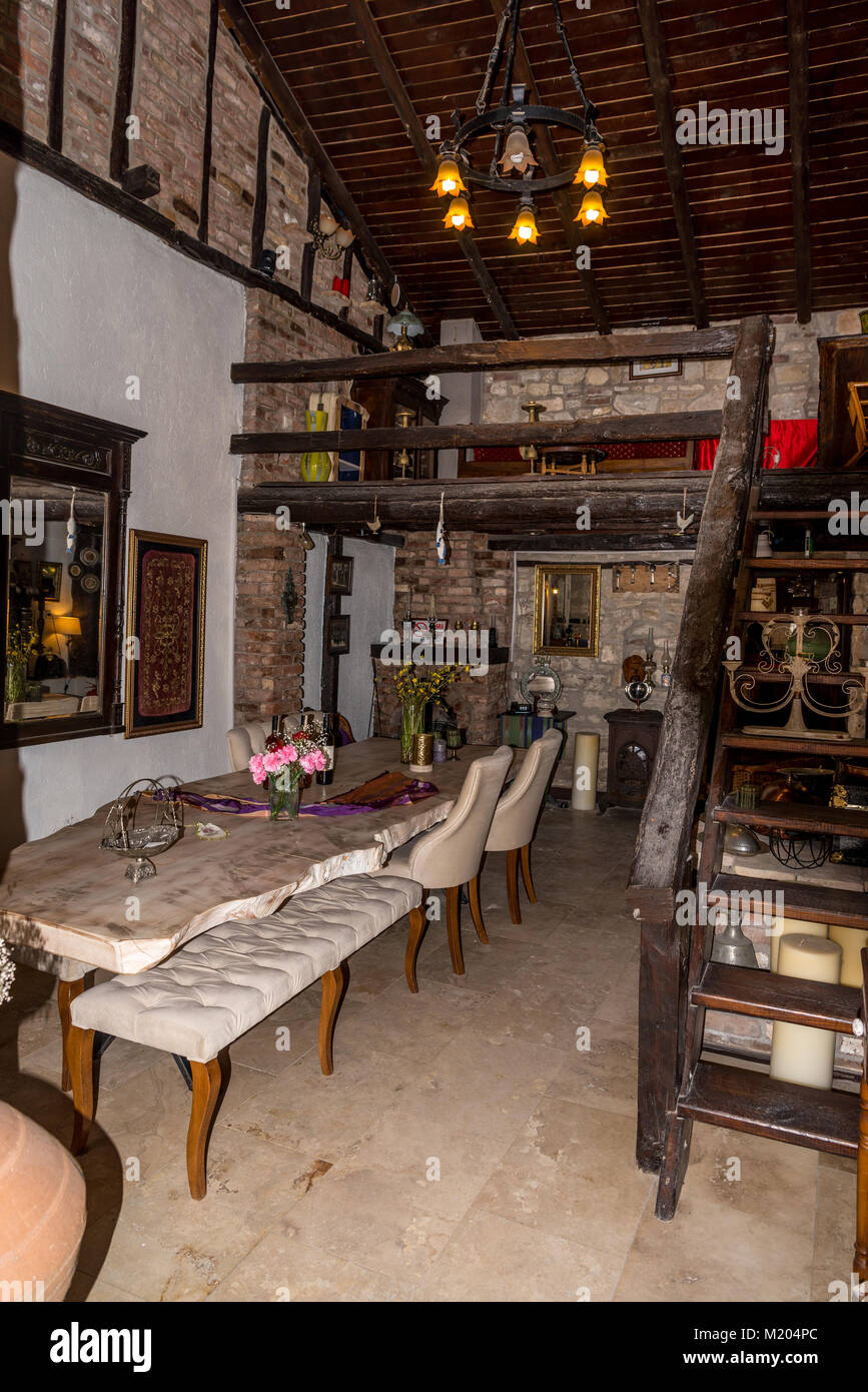 Authentic furniture hi-res stock photography and images - Alamy