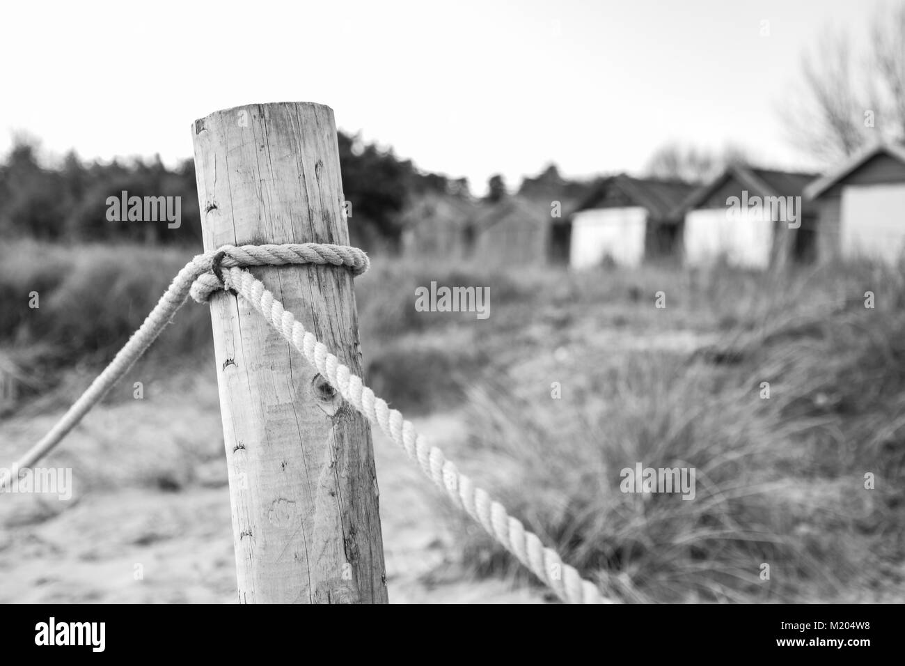 Rope fence hi-res stock photography and images - Alamy