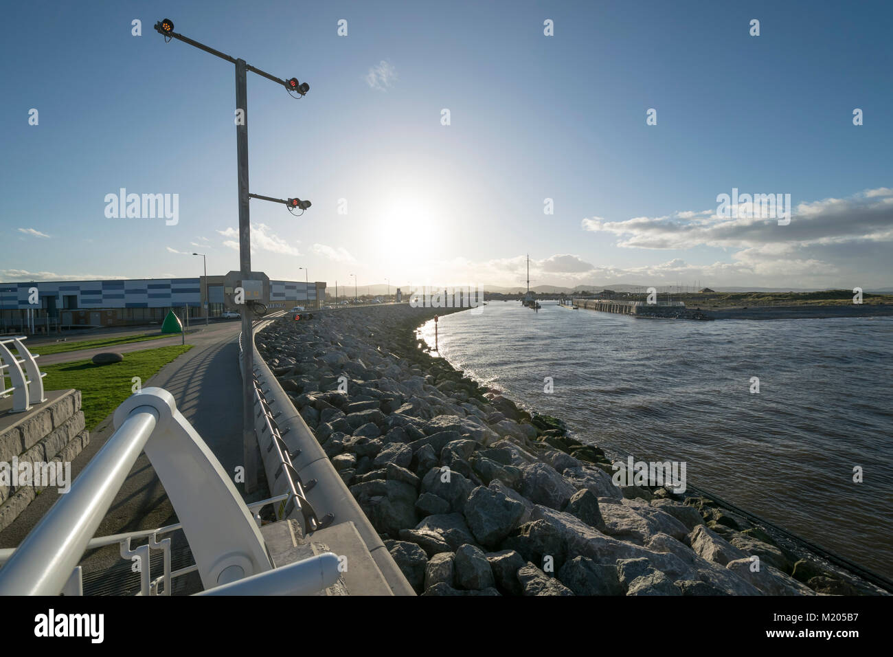 Pont y Ddraig bridge on the river Clwyd and Rhyl harbour Stock Photo ...