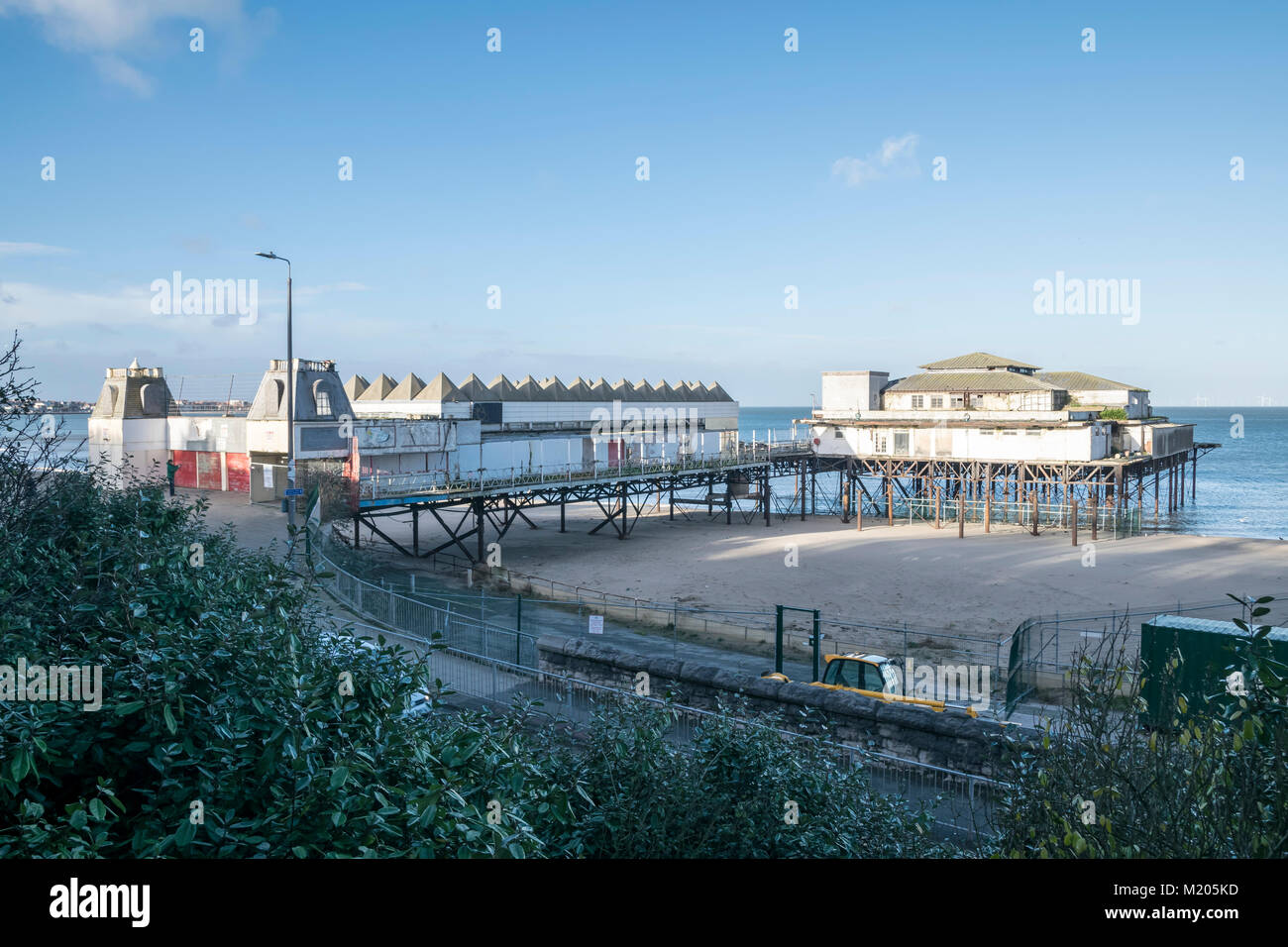 Days bay hi-res stock photography and images - Alamy