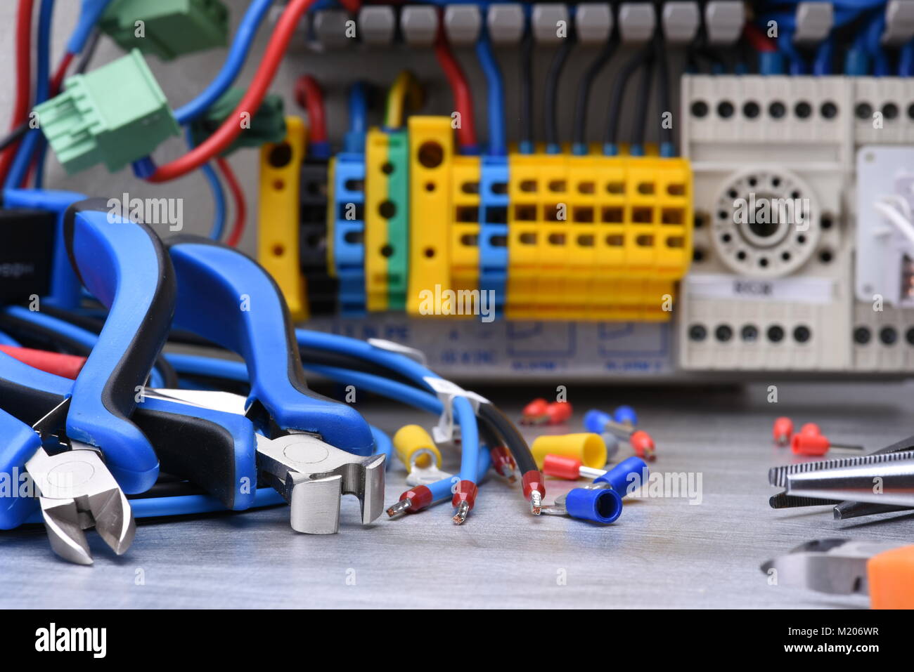 Electrical devices hi-res stock photography and images - Alamy