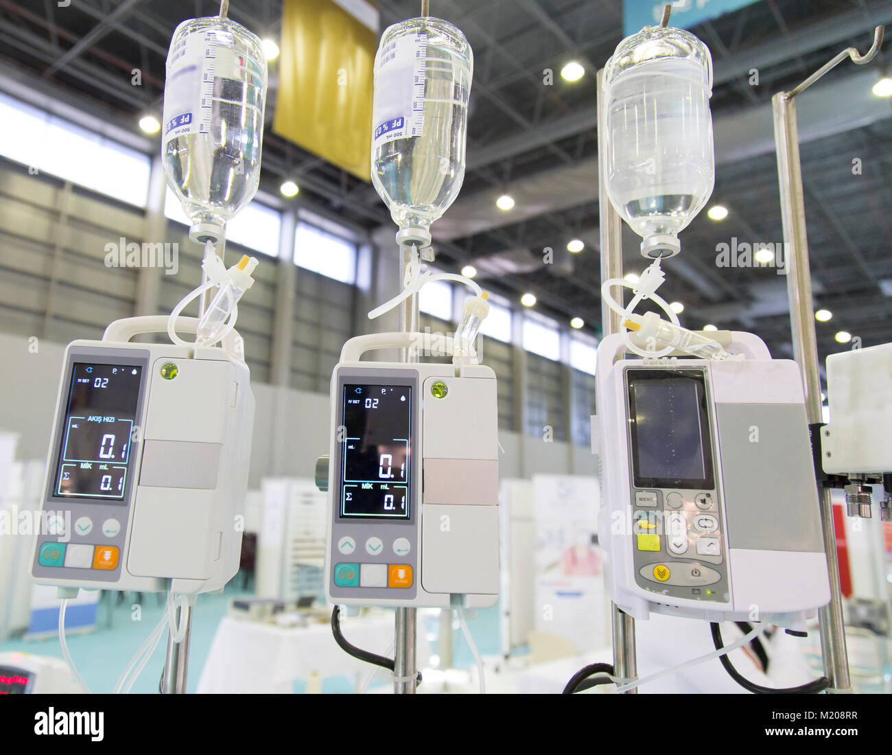 Infusion pumps hi-res stock photography and images - Alamy