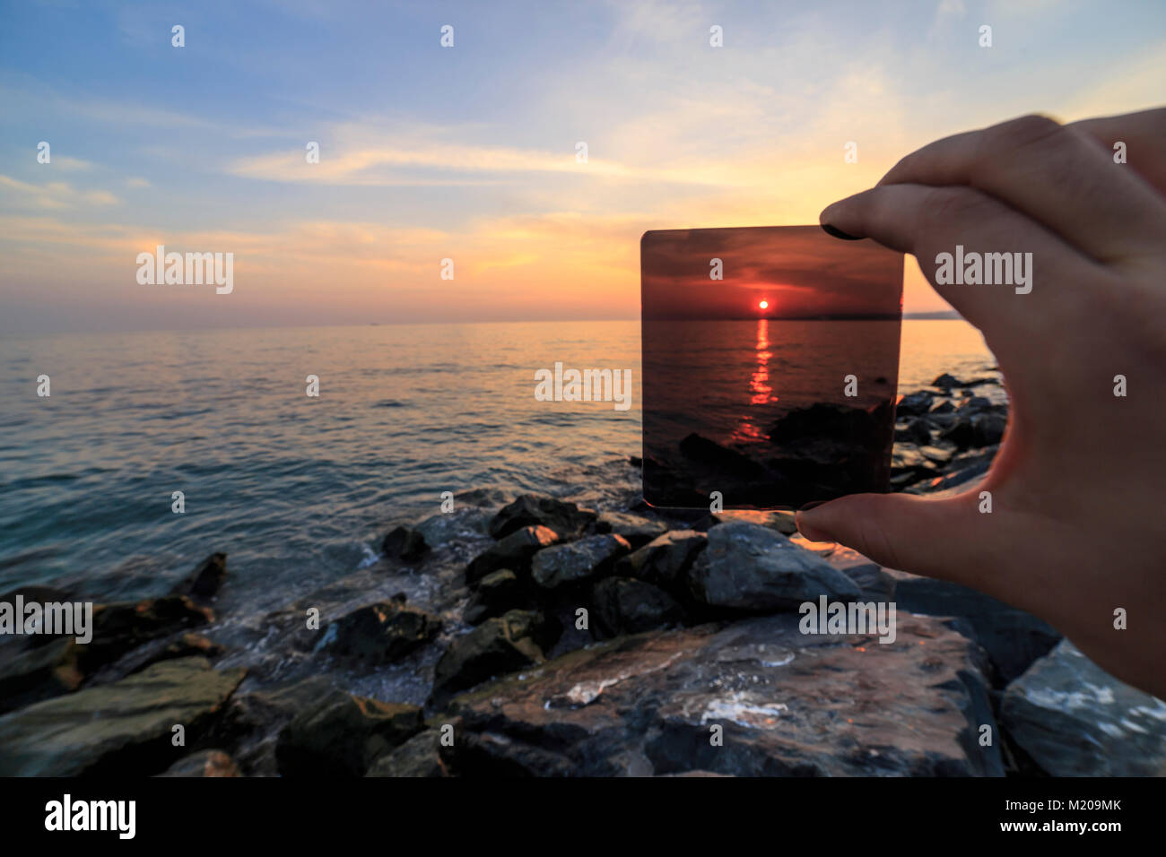 How to nd filter effects the image, reverse light image and very ...