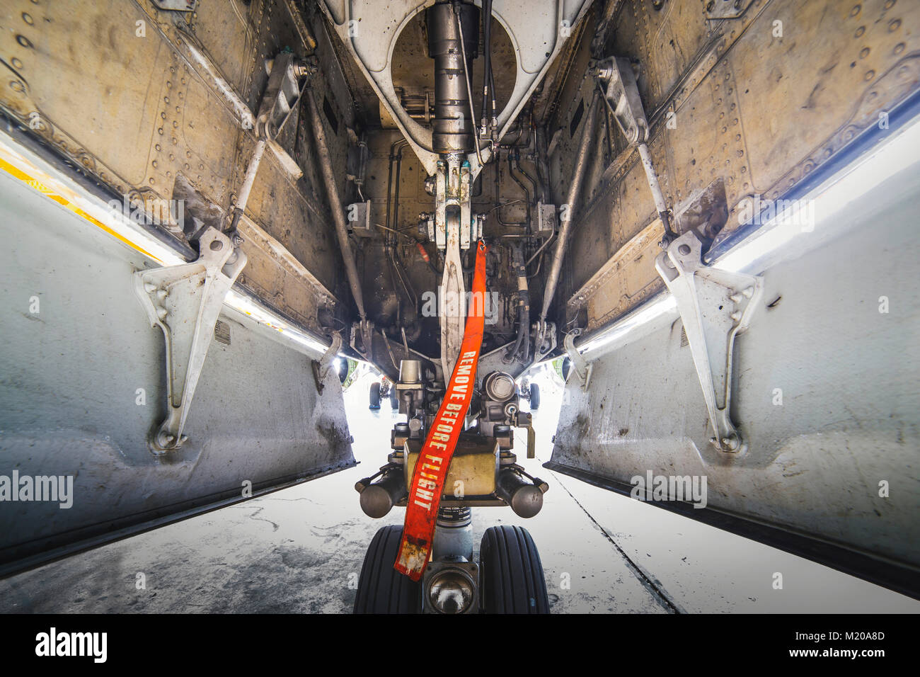 airplane landing gear detail view Stock Photo - Alamy