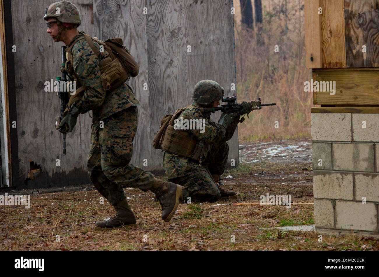 Marines in an Assaultman Course with the Infantry Training Battalion ...