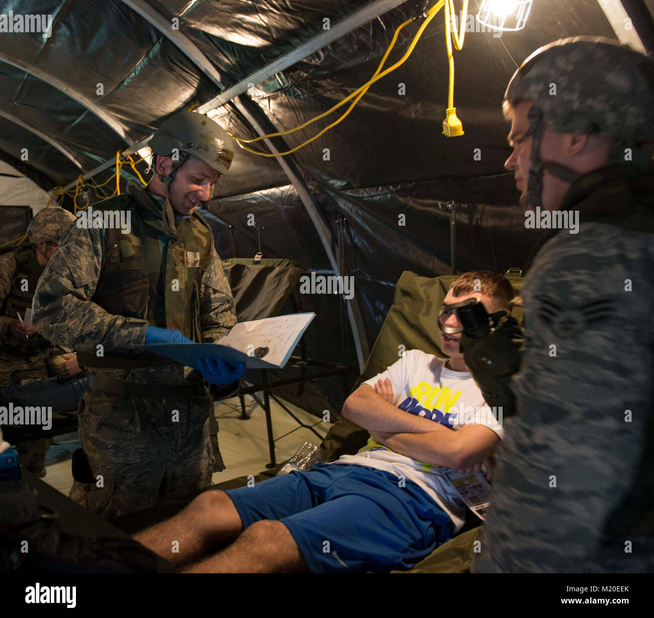 En route patient staging system hi-res stock photography and images - Alamy