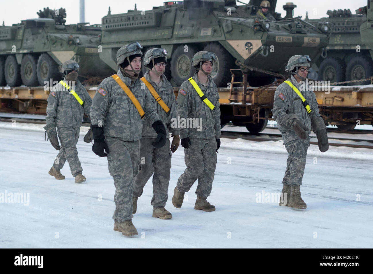 Soldiers assigned to the 1st Stryker Brigade Combat Team, 25th Infantry ...