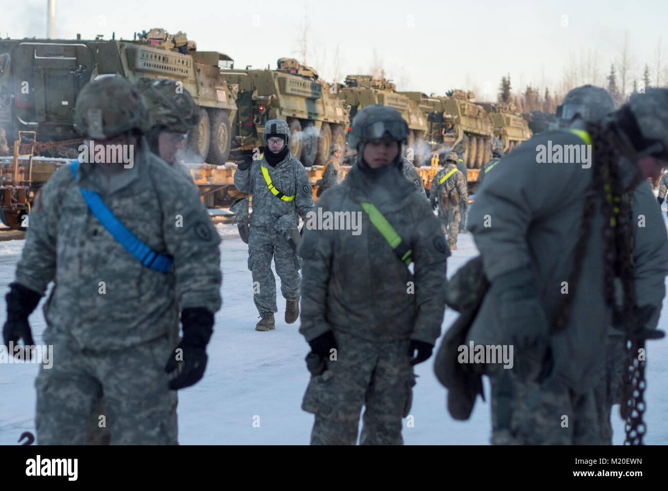 Soldiers assigned to the 1st Stryker Brigade Combat Team, 25th Infantry ...
